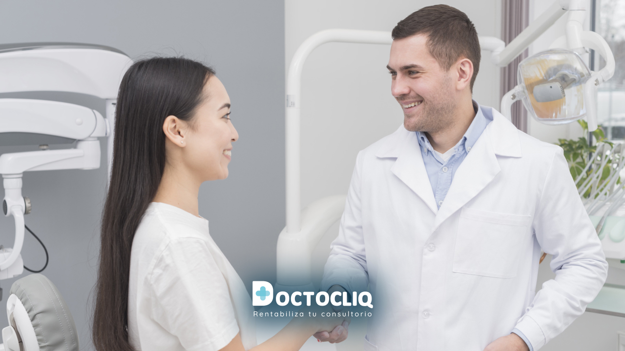 Cómo dar seguimiento a tus pacientes post-consulta usando tecnología